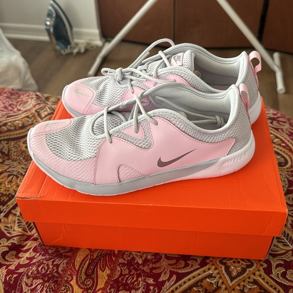Nike | Shoes | Flex Contact 3 Gs Pure Platinum Pink | Poshmark